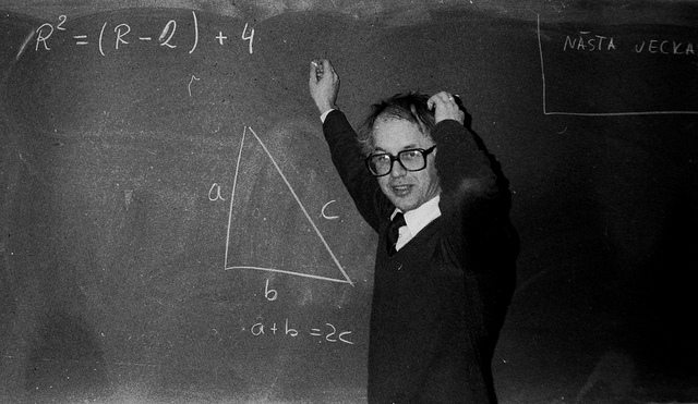 Tisková zpráva: Povinná maturita z matematiky je nekoncepční a ...